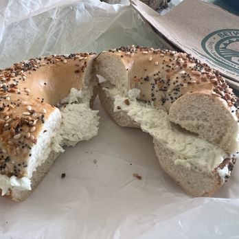 BETWEEN ROUNDS BAGEL DELI & BAKERY - Updated December 2025 - 128 Photos ...