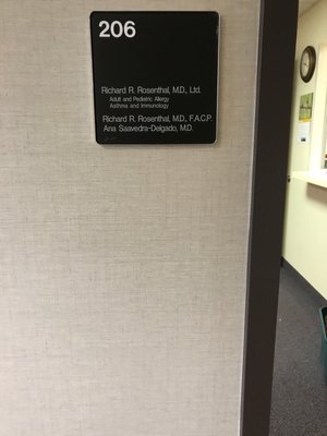 RICHARD R ROSENTHAL, MD - Updated October 2025 - 24 Photos & 19 Reviews ...