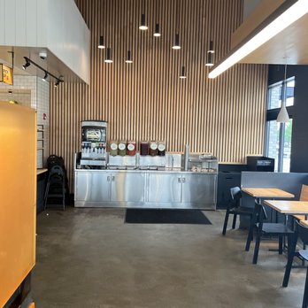 CAVA - Updated July 2024 - 175 Photos & 161 Reviews - 84 Willowbrook ...