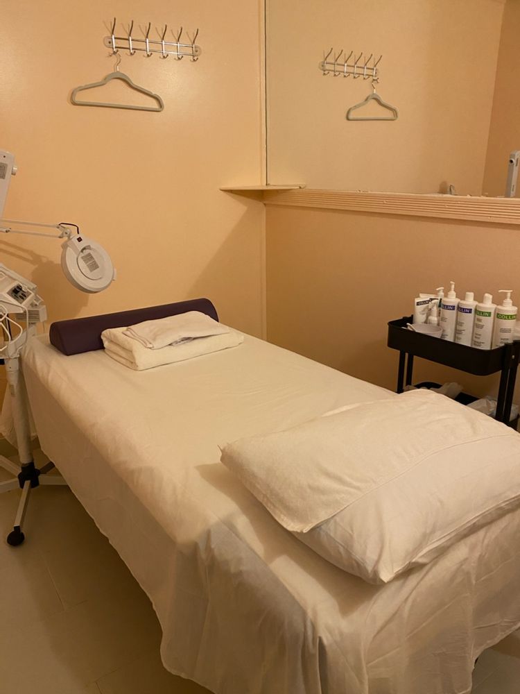 GOLDEN CENTURY SPA - Updated July 2024 - 35 Photos - 480 New Rochelle ...