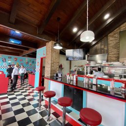 WALLINGTON DINER - Updated August 2025 - 140 Photos & 54 Reviews - 417 ...