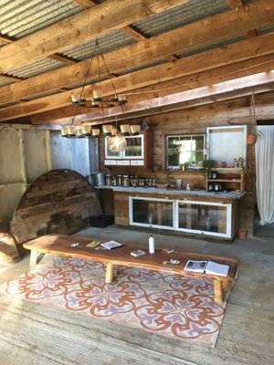 CEDAR BLOOM FARM - Updated July 2024 - 20 Photos - 160 Ollis Rd, Cave ...