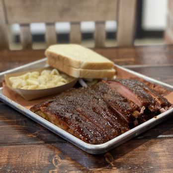 OAKHART BARBECUE - Updated July 2024 - 90 Photos & 46 Reviews - 1644 E ...