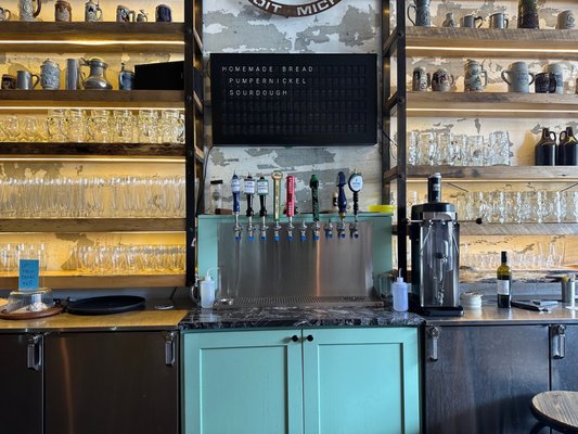 LAGERHOUSE NO. 5 - 34 Photos - 1529 Adelaide St, Detroit, Michigan ...