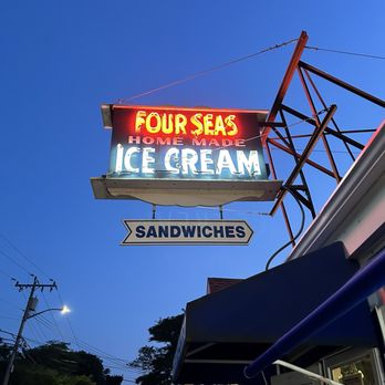 FOUR SEAS ICE CREAM - Updated November 2025 - 169 Photos & 308 Reviews ...