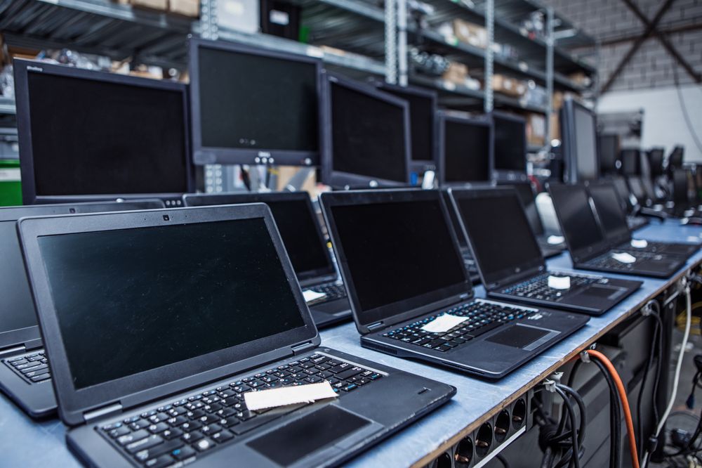 AMPLETECH REFRESH - Updated December 2025 - 32 Photos & 10 Reviews - 5720 S 40th St, Phoenix ...