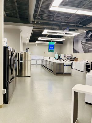 SEARS HOME & LIFE - Updated December 2025 - 11 Photos - 901 E. Dimond ...