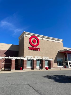 TARGET - Updated August 2025 - 44 Photos & 28 Reviews - 4521 S Laburnum ...