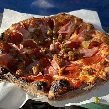 THE ROCK PIZZA OVEN - Updated December 2025 - Modesto, California ...