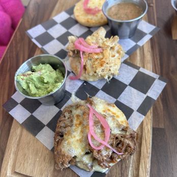 CURUBA - Updated May 2025 - 94 Photos & 16 Reviews - 1546 E Stacy Rd ...