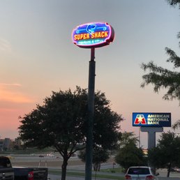 SUPER SHACK - Updated October 2025 - 253 Photos & 285 Reviews - 2901 S ...