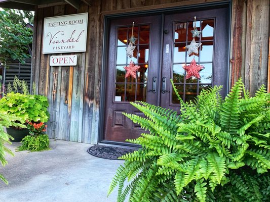 VIANDEL VINEYARD - Updated October 2025 - 57 Photos & 26 Reviews - 8381 ...