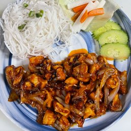 PHO NOODLEVILLE - 536 Photos & 196 Reviews - 21 Orchard Park Dr ...