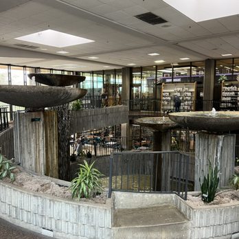 HUNTINGTON BEACH CENTRAL LIBRARY - Updated October 2025 - 754 Photos ...