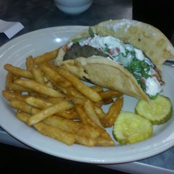 MADISON FAMILY RESTAURANT - Updated August 2024 - 30 Photos & 20 ...