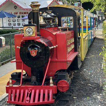 NUT TREE - Updated December 2025 - 299 Photos & 134 Reviews - 1661 E ...