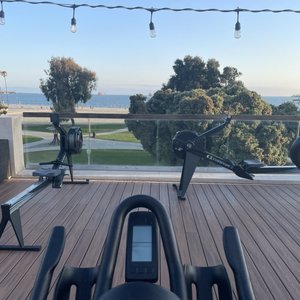 ICONIX FITNESS - 110 Photos & 265 Reviews - 4101 E Olympic Plz, Long ...