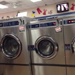 BROOKHAVEN LAUNDRY - 25 Photos & 34 Reviews - Laundromat - 2987 Buford ...
