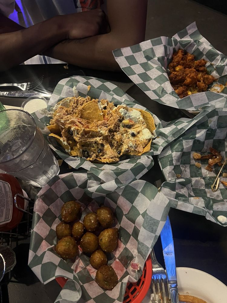 THE DEPOT TAVERN - Updated January 2026 - 114 Photos & 168 Reviews - 17 ...