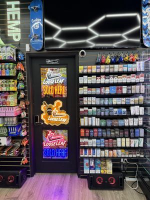 818 SMOKE SHOP - Updated June 2024 - 30 Photos & 14 Reviews - 12123 ...