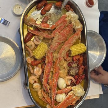 SAT ASIAN SEAFOOD RESTAURANT & BAR - Updated December 2025 - 89 Photos ...