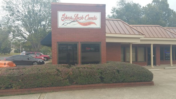 SHEAR LOCK COMBS - Updated August 2025 - 1417 W Live Oak St, Durant ...