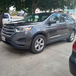 LITHIA FORD LINCOLN OF FRESNO - 146 Photos & 286 Reviews - 195 E Auto ...