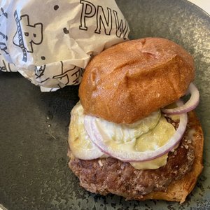 BURGERVILLE - 85 Photos & 170 Reviews - Fast Food - 1122 SE Hawthorne ...