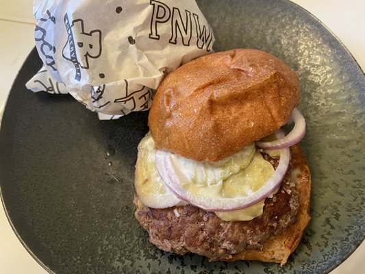 BURGERVILLE - 88 Photos & 180 Reviews - 1122 SE Hawthorne Blvd ...