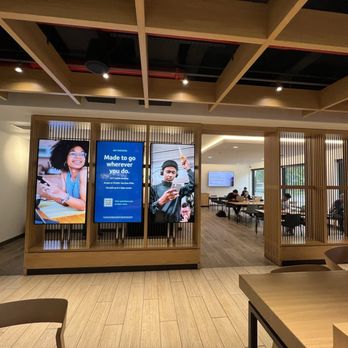 CAPITAL ONE CAFÉ - Updated December 2025 - 145 Photos & 75 Reviews ...