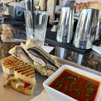 MELT KITCHEN AND BAR - Updated July 2024 - 455 Photos & 314 Reviews ...