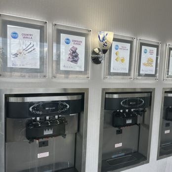 EZ FREEZY - Updated January 2026 - 48 Photos & 64 Reviews - 11904 SE ...