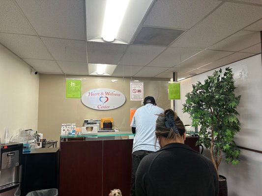 HEART & WELLNESS CENTER - 10 Photos - 1415 E 8th St, National City ...