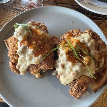 THE LOCAL - Updated December 2025 - 363 Photos & 177 Reviews - 1918 ...