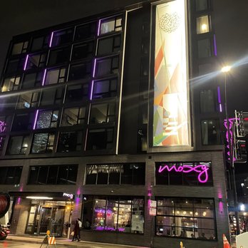 MOXY CHICAGO DOWNTOWN - 460 Photos & 192 Reviews - 530 North LaSalle ...