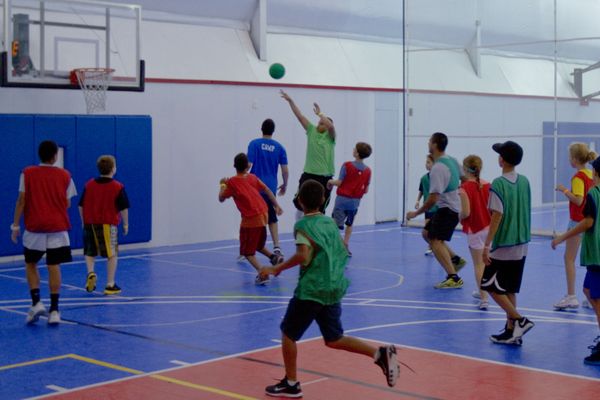 SPORTIME LYNBROOK - TEMP. CLOSED - Updated October 2025 - 21 Photos ...