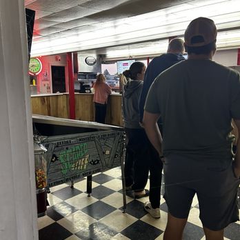 SUNSET DRIVE-IN THEATER - Updated September 2024 - 121 Photos & 264 ...