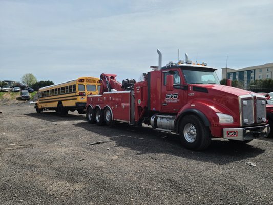 EVB TOWING RECOVERY TRANSPORT - Updated October 2025 - 10 Photos - 1608 ...