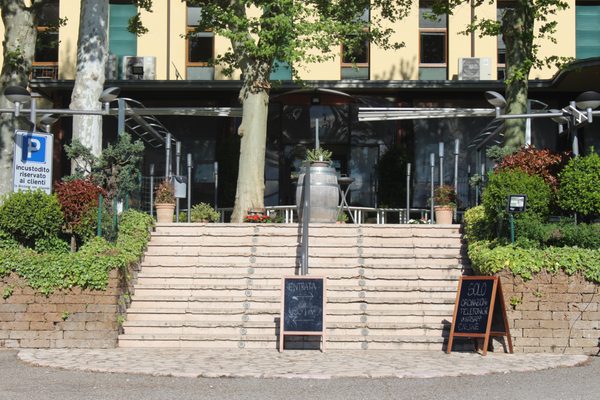 DOLCE GUSTO - Via Sottomonte 5, Parona, Verona, Italy - Pizza ...