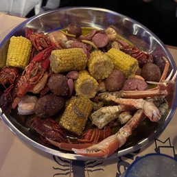 PIER 8 CAJUN SEAFOOD - 84 Photos & 73 Reviews - 7490 W 52nd Ave, Arvada ...