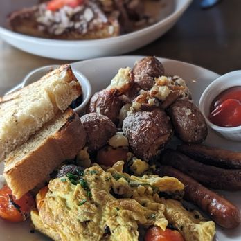 HERITAGE RESTAURANT|BAR - Updated April 2025 - 783 Photos & 459 Reviews ...