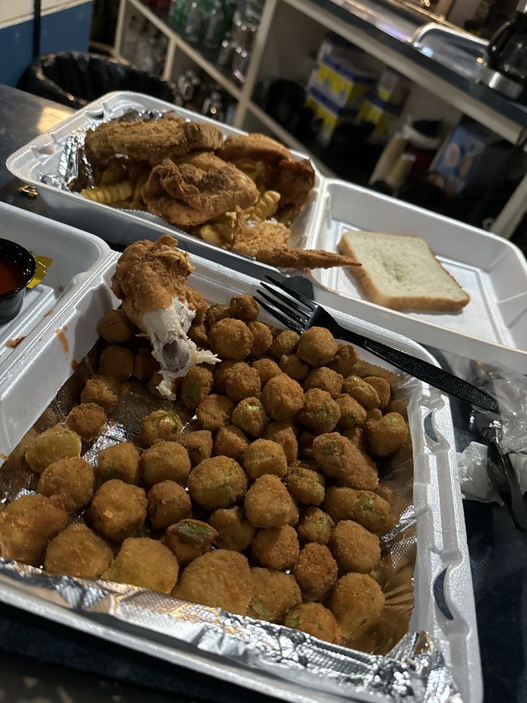 ICE EVENT CENTER AND GRILL - Updated December 2025 - 116 Photos & 48 ...