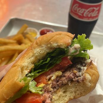 TRUEBURGER - 1072 Photos & 1903 Reviews - 146 Grand Ave, Oakland ...