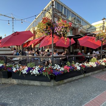 THE OLD SPAGHETTI FACTORY - Updated December 2025 - 73 Photos & 159 ...