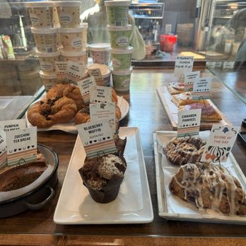 LUCKY LAB COFFEE - Updated December 2024 - 334 Photos & 280 Reviews ...