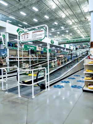 MENARDS - 20 Photos & 39 Reviews - 2789 Cunningham Dr, Cincinnati, OH ...