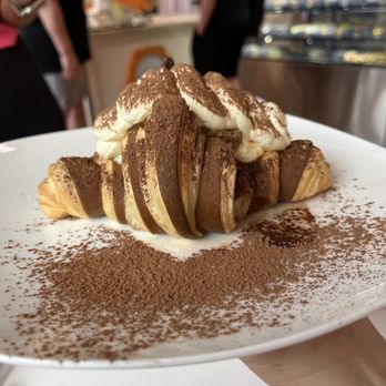 DOLCE & AMARO ARTISAN BAKERY - Updated September 2024 - 363 Photos ...
