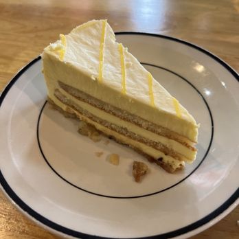 FRALI GOURMET - Updated April 2025 - 221 Photos & 215 Reviews - 217 W ...