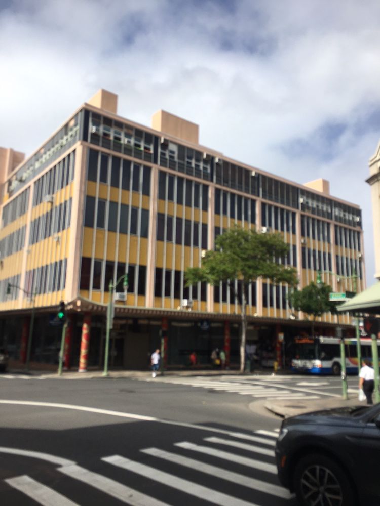 C Q YEE HOP PLAZA - Updated October 2025 - 111 N King St, Honolulu ...
