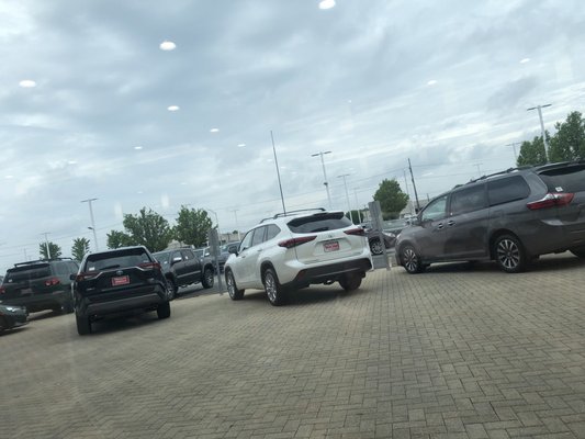 TOYOTA OF NAPERVILLE - Updated May 2024 - 98 Photos & 362 Reviews ...